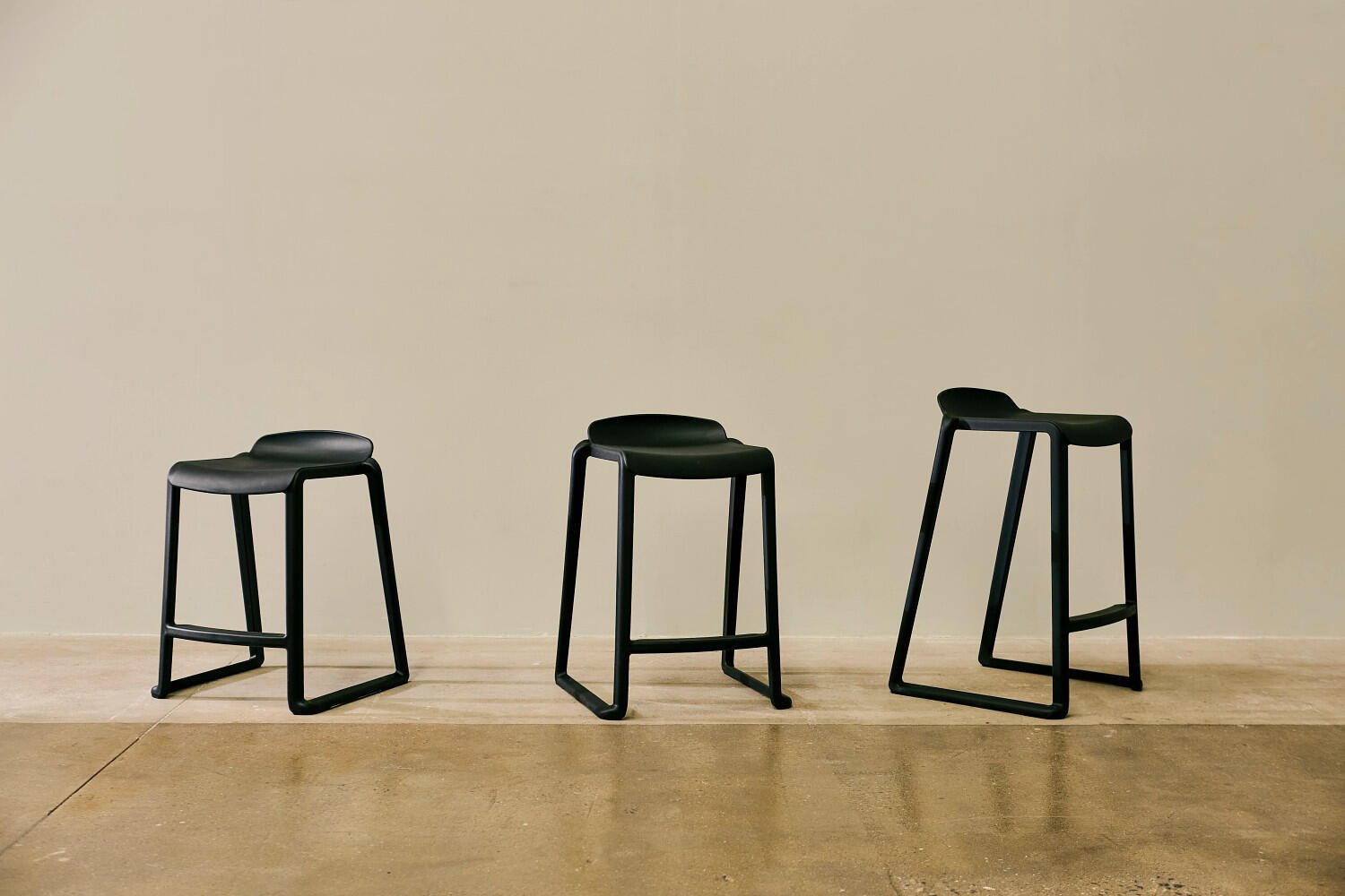 KI Europe Postura+ One Piece Low Back Stool - 560mm Height - Office ...