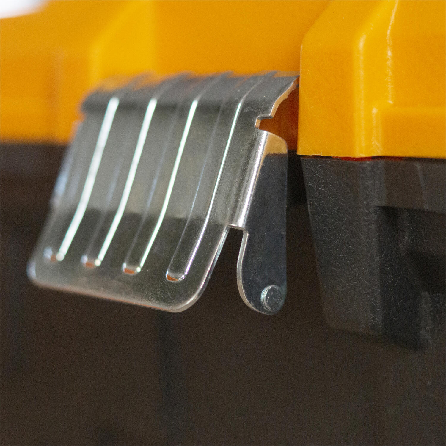 Pro Master 16" Tool Box with Metal Catches for Professionals - Office ...